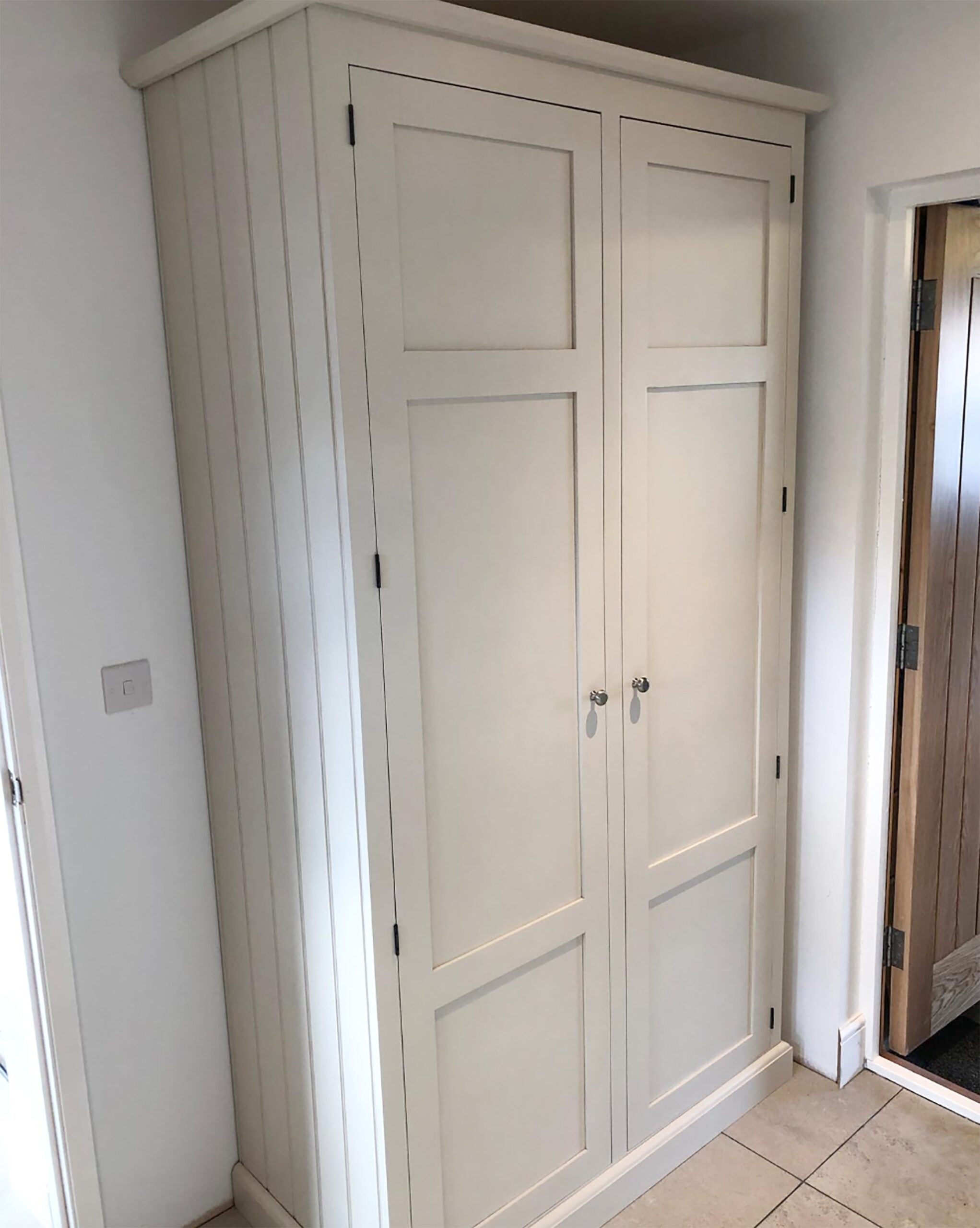 Tall Boot Room Cupboard - Willis & Stone : Willis & Stone